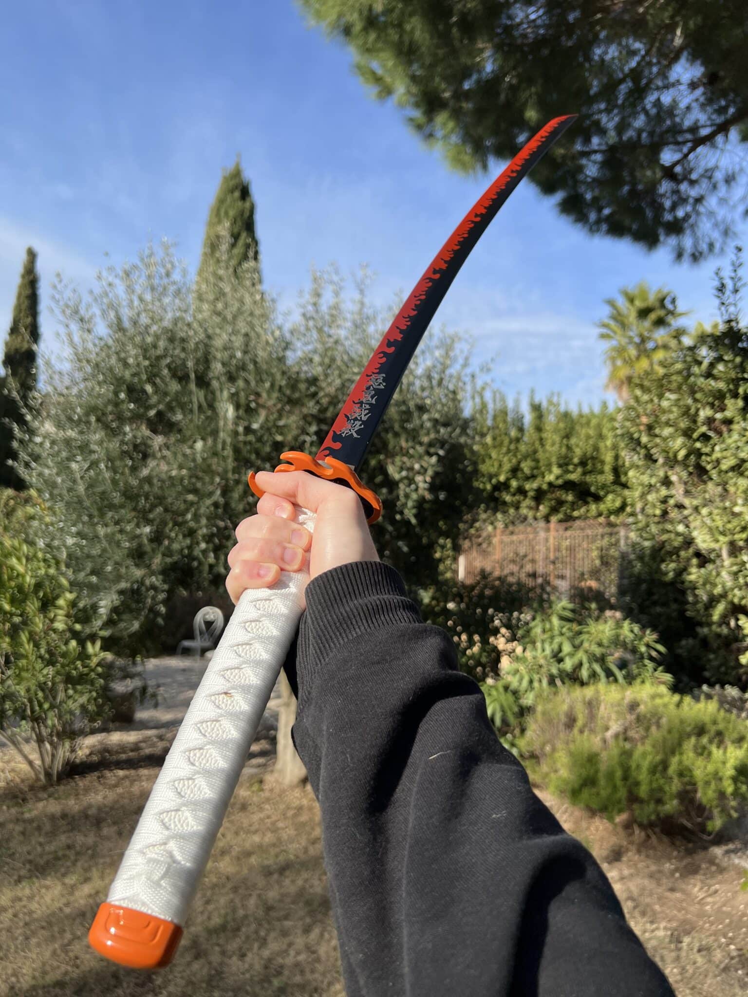 Katana Rengoku Kyojuro (Acier au Carbone 1060) | Mon Katana