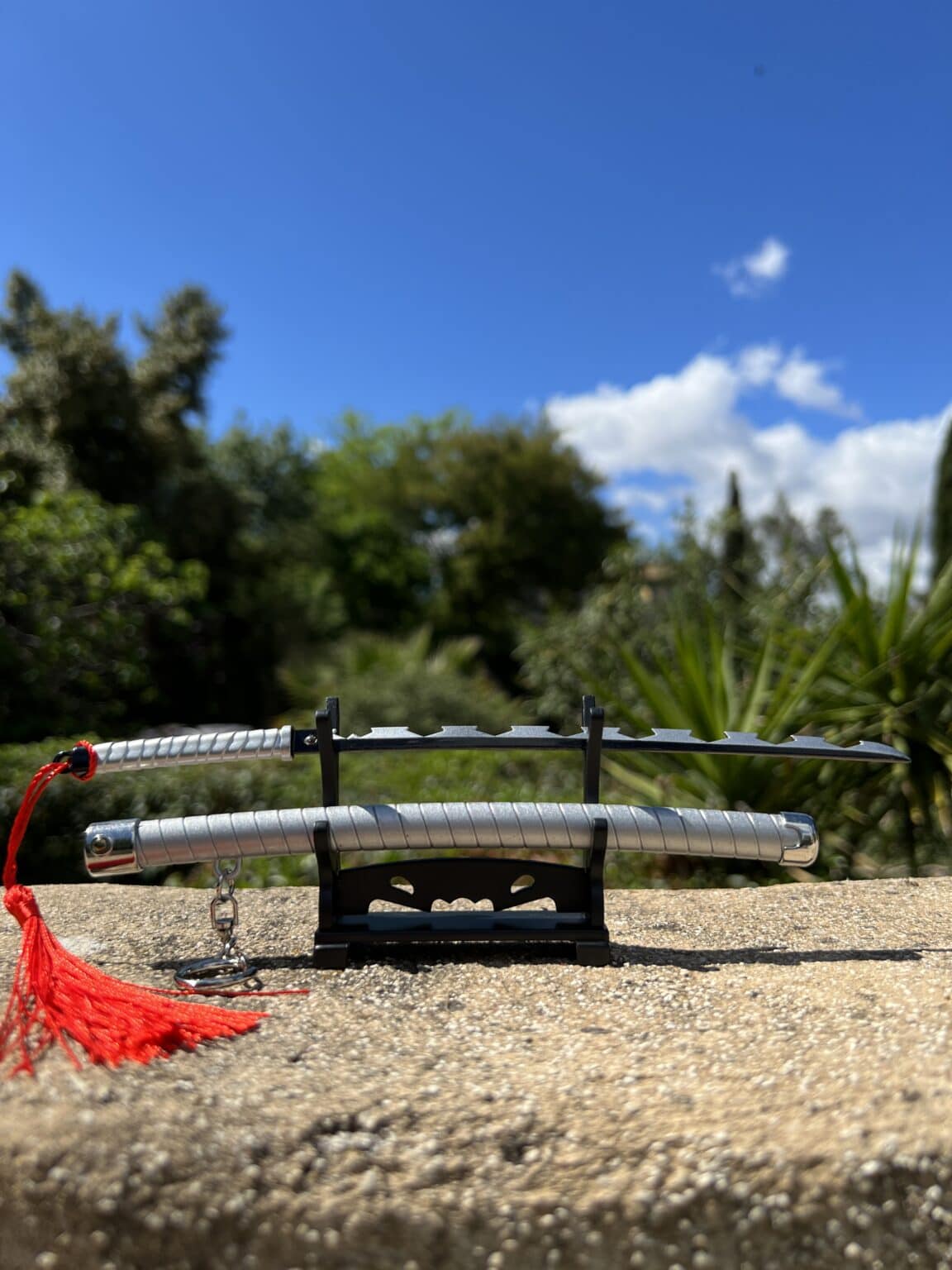 Mini Katana Demon Slayer Inosuke Hashibira + Support – Mon Katana